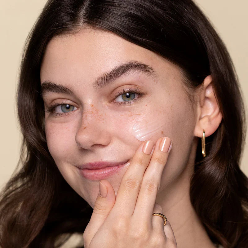 Zeena matte face primer | ColorShow